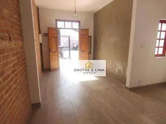 Casa / Sobrado para Venda em Taubaté/SP Centro 2 Quartos