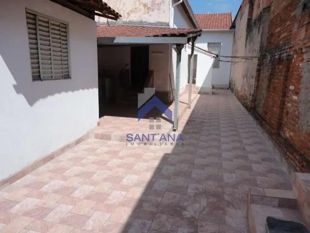 Casa / Sobrado para Venda em Taubaté/SP Centro 2 Quartos