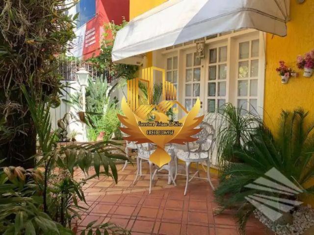Casa / Sobrado para Venda em Taubaté/SP Centro 3 Quartos