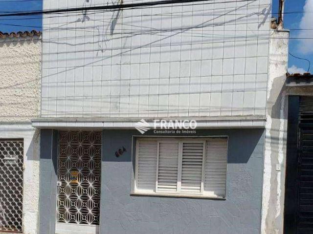 Casa / Sobrado para Venda em Taubaté/SP Centro 3 Quartos