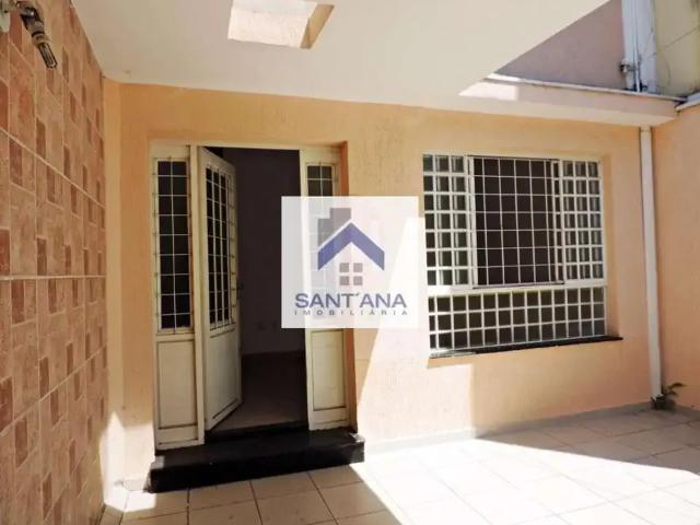 Casa / Sobrado para Venda em Taubaté/SP Centro 3 Quartos