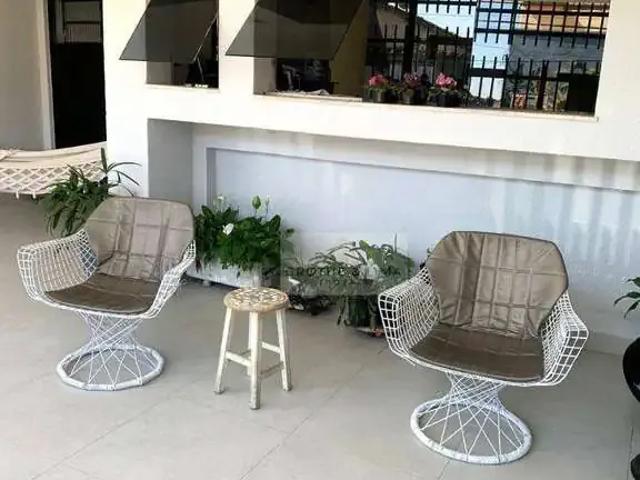 Casa / Sobrado para Venda em Taubaté/SP Centro 3 Quartos