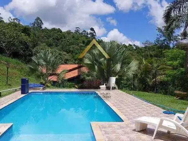 Casa / Sobrado para Venda em Taubaté/SP Centro 3 Quartos