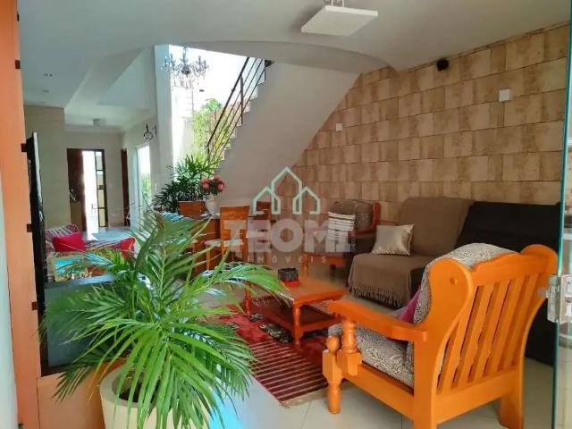 Casa / Sobrado para Venda em Taubaté/SP Centro 4 Quartos