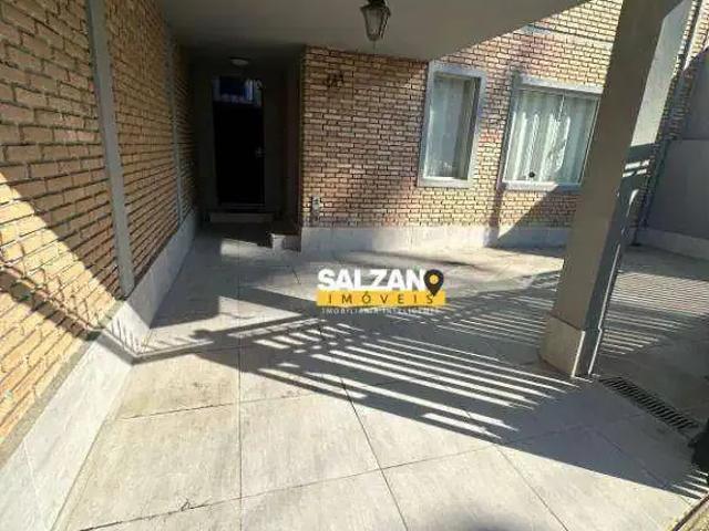 Casa / Sobrado para Venda em Taubaté/SP Centro 4 Quartos