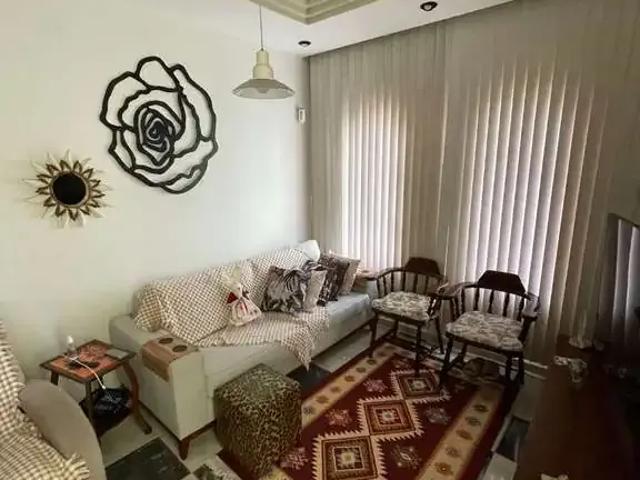 Casa / Sobrado para Venda em Taubaté/SP Centro 5 Quartos