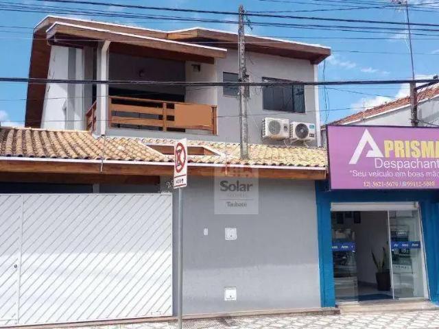 Casa / Sobrado para Venda em Taubaté/SP Centro 5 Quartos
