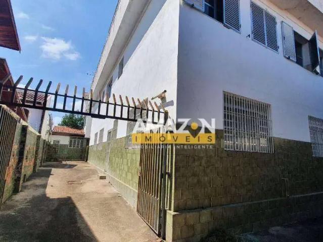Casa / Sobrado para Venda em Taubaté/SP Centro 6 Quartos