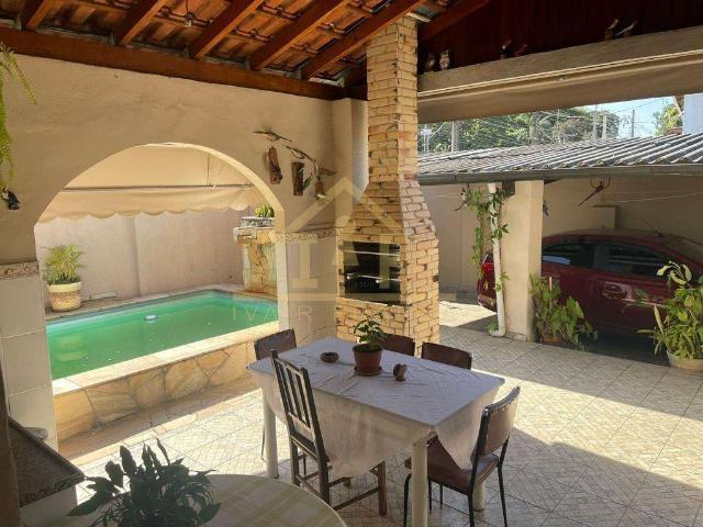 Casa / Sobrado para Venda em Taubaté/SP Chácara do Visconde 4 Quartos