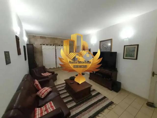 Casa / Sobrado para Venda em Taubaté/SP Chácara do Visconde 5 Quartos