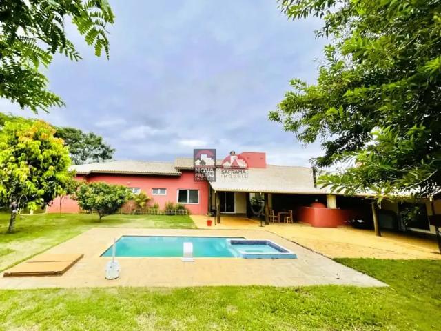 Casa / Sobrado para Venda em Taubaté/SP Chácara São Félix 4 Quartos