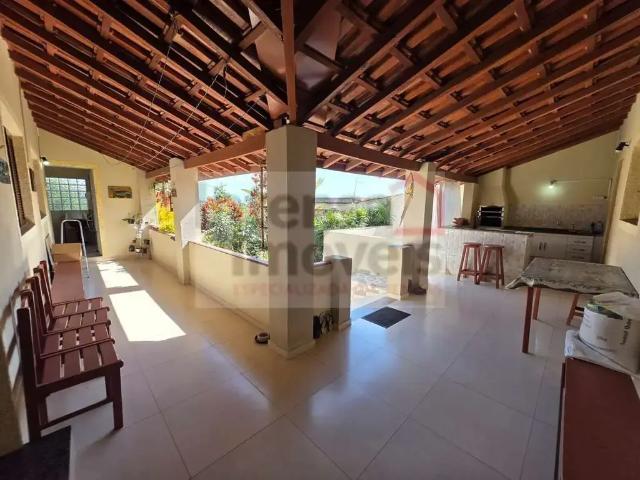 Casa / Sobrado para Venda em Taubaté/SP Chácara São Silvestre 2 Quartos