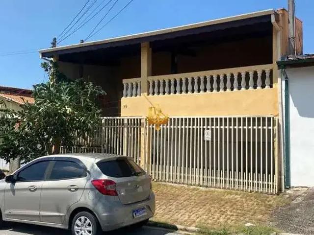 Casa / Sobrado para Venda em Taubaté/SP Chácara Santa Luzia 4 Quartos