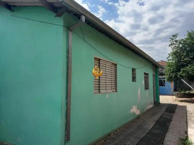 Casa / Sobrado para Venda em Taubaté/SP Chácara Santa Luzia 1 Quartos