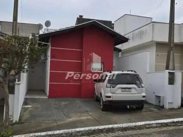 Casa / Sobrado para Venda em Taubaté/SP Cidade Jardim 3 Quartos