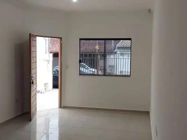 Casa / Sobrado para Venda em Taubaté/SP Areao 2 Quartos