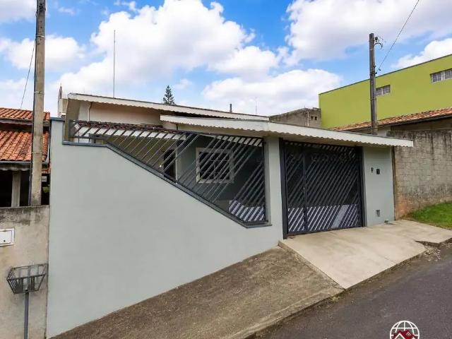 Casa / Sobrado para Venda em Taubaté/SP Barreiro 3 Quartos