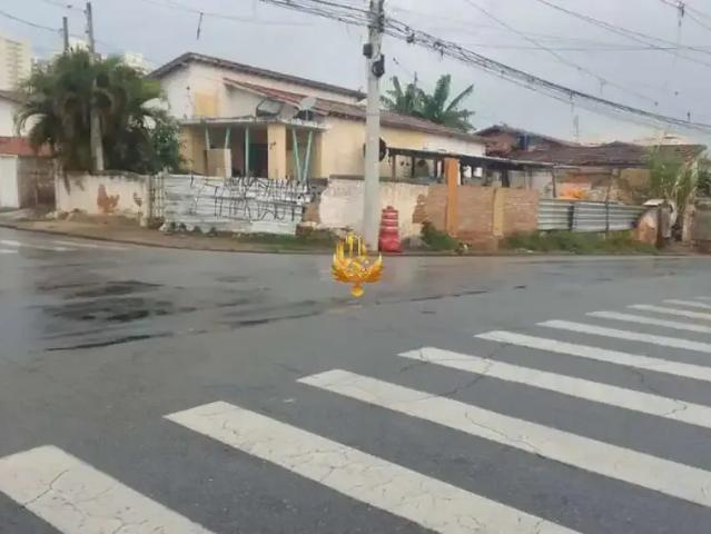 Casa / Sobrado para Venda em Taubaté/SP Estiva 2 Quartos