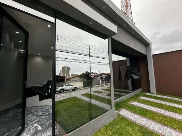 Casa / Sobrado para Venda em Taubaté/SP Independência 4 Quartos