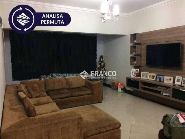 Casa / Sobrado para Venda em Taubaté/SP Independência 3 Quartos