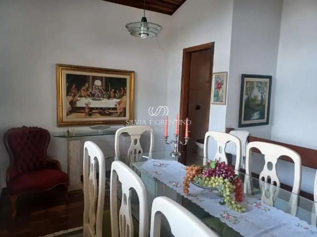 Casa / Sobrado para Venda em Taubaté/SP Independência 3 Quartos
