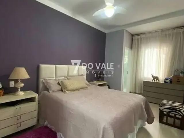 Casa / Sobrado para Venda em Taubaté/SP Independência 3 Quartos