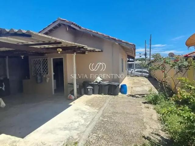 Casa / Sobrado para Venda em Taubaté/SP Jardim Continental II 2 Quartos