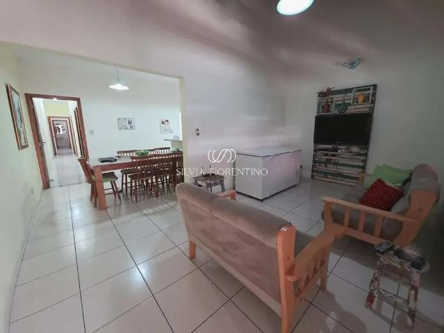 Casa / Sobrado para Venda em Taubaté/SP Jardim Continental II 3 Quartos