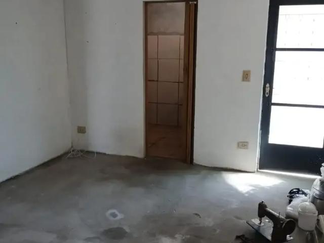 Casa / Sobrado para Venda em Taubaté/SP Jardim Continental 2 Quartos