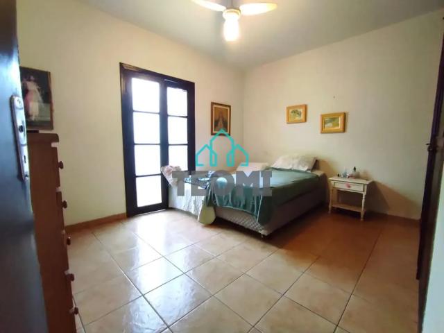 Casa / Sobrado para Venda em Taubaté/SP Jardim das Nações 4 Quartos