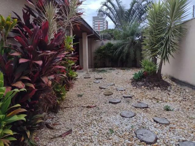 Casa / Sobrado para Venda em Taubaté/SP Jardim das Nações 4 Quartos