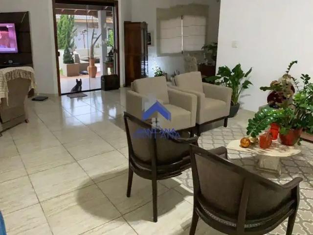 Casa / Sobrado para Venda em Taubaté/SP Jardim das Nações 4 Quartos
