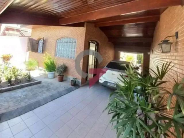 Casa / Sobrado para Venda em Taubaté/SP Jardim das Nações 4 Quartos
