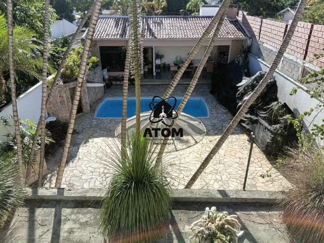 Casa / Sobrado para Venda em Taubaté/SP Jardim das Nações 5 Quartos