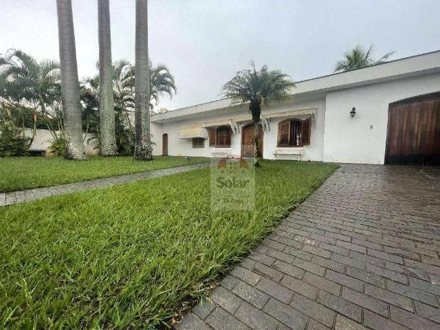 Casa / Sobrado para Venda em Taubaté/SP Jardim das Nações 5 Quartos