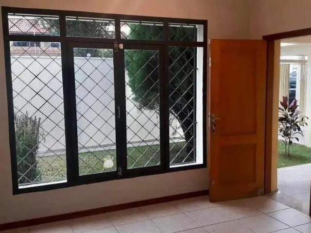 Casa / Sobrado para Venda em Taubaté/SP Jardim das Nações 2 Quartos
