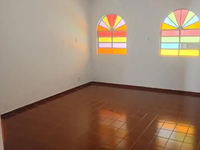 Casa / Sobrado para Venda em Taubaté/SP Jardim das Nações 2 Quartos