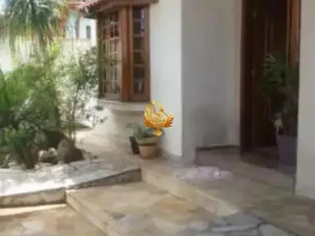 Casa / Sobrado para Venda em Taubaté/SP Jardim das Nações 3 Quartos