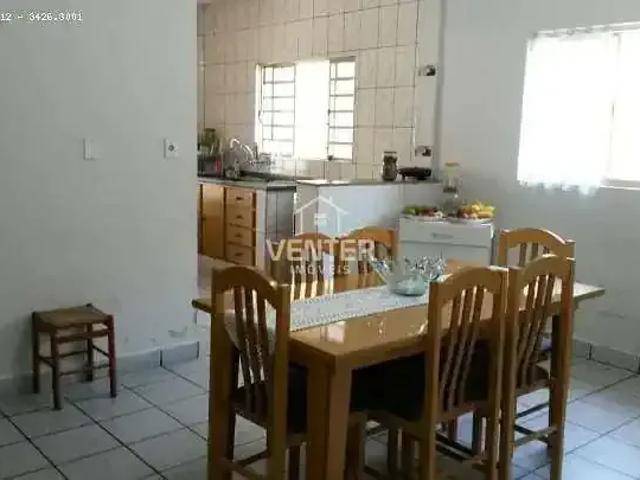 Casa / Sobrado para Venda em Taubaté/SP Jardim das Nações 3 Quartos