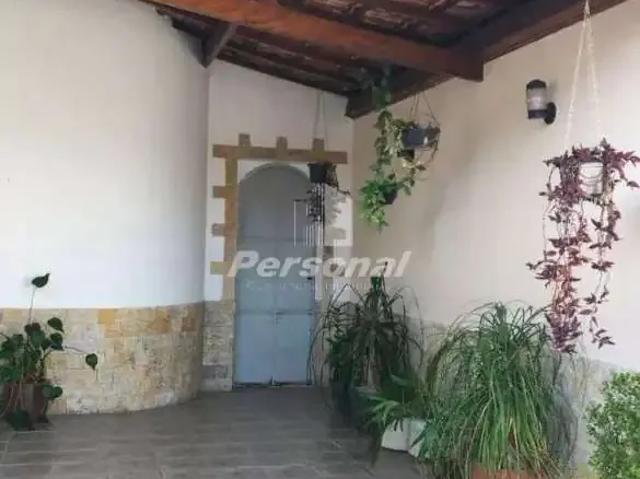 Casa / Sobrado para Venda em Taubaté/SP Jardim das Nações 3 Quartos