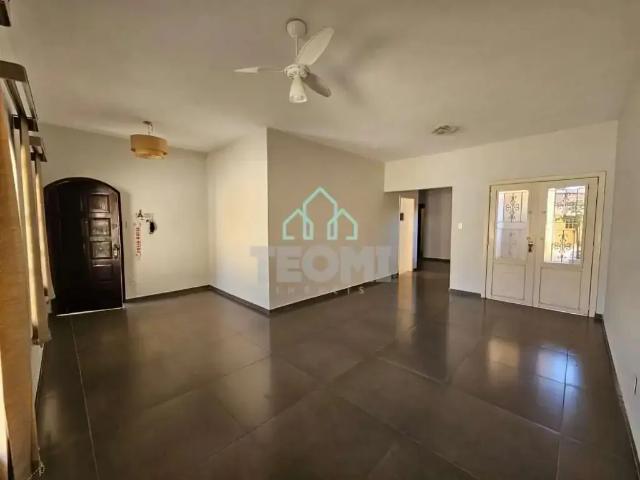 Casa / Sobrado para Venda em Taubaté/SP Jardim das Nações 3 Quartos