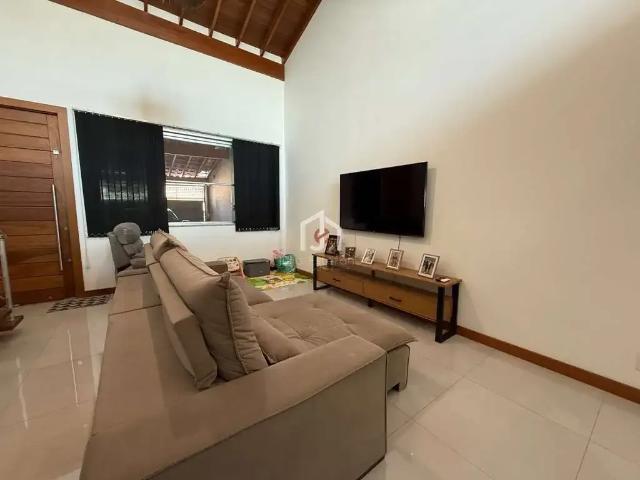 Casa / Sobrado para Venda em Taubaté/SP Jardim do Lago I 3 Quartos