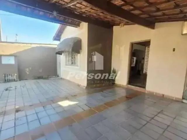 Casa / Sobrado para Venda em Taubaté/SP Jardim dos Estados 3 Quartos