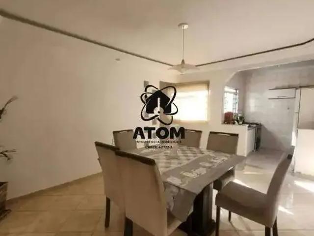 Casa / Sobrado para Venda em Taubaté/SP Jardim dos Estados 3 Quartos