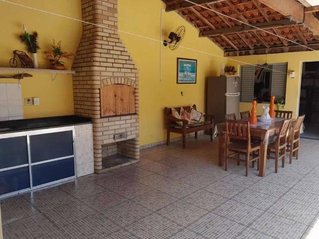 Casa / Sobrado para Venda em Taubaté/SP Jardim Gurilândia 3 Quartos