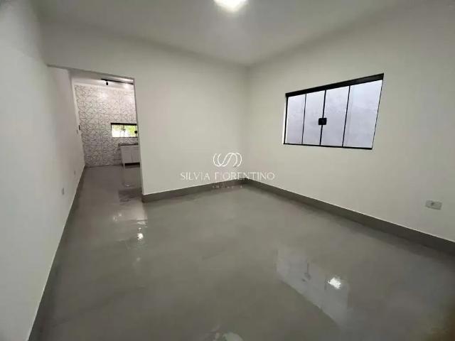 Casa / Sobrado para Venda em Taubaté/SP Jardim Gurilândia 2 Quartos