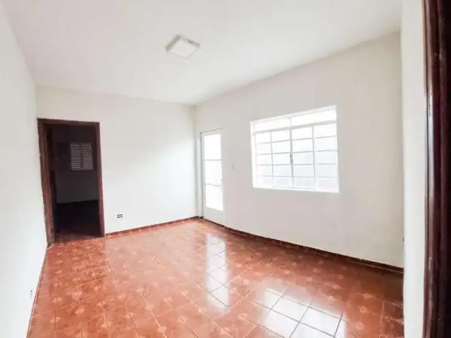 Casa / Sobrado para Venda em Taubaté/SP Jardim Independência 2 Quartos