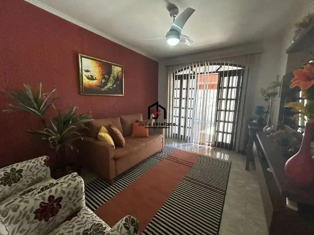 Casa / Sobrado para Venda em Taubaté/SP Jardim Sandra Maria 3 Quartos