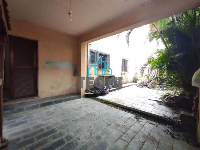 Casa / Sobrado para Venda em Taubaté/SP Jardim Santa Clara 4 Quartos