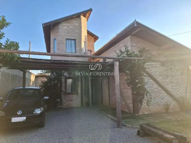 Casa / Sobrado para Venda em Taubaté/SP Loteamento Chácara das Flores 4 Quartos